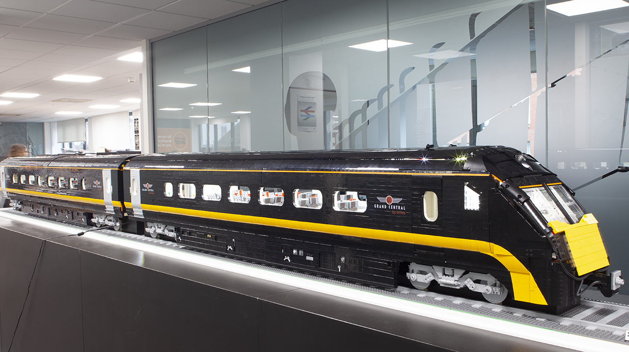 Grand Central - Brick This